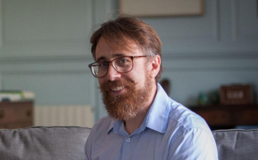Diagrama CEO, David McGuire calls for better access to Dental services ...